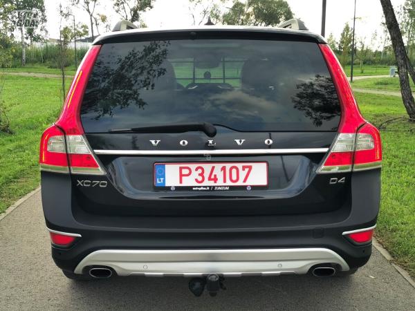 Volvo XC70 2014 in Ukmerge on AUTOMOTO.COM.LV Black Volvo XC70 2014 in Ukmerge, with an engine capacity of 2.00 L and mileage of 280 thousand km for 10400 €, photo 6 on AUTOMOTO.COM.LV