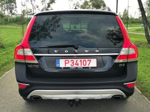Black Volvo XC70 2014 in Ukmerge, with an engine capacity of 2.00 L and mileage of 280 thousand km for 10400 €, photo 6 on AUTOMOTO.COM.LV