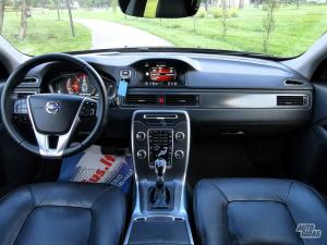 Black Volvo XC70 2014 in Ukmerge, with an engine capacity of 2.00 L and mileage of 280 thousand km for 10400 €, photo 15 on AUTOMOTO.COM.LV