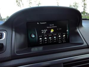 Black Volvo XC70 2014 in Ukmerge, with an engine capacity of 2.00 L and mileage of 280 thousand km for 10400 €, photo 21 on AUTOMOTO.COM.LV