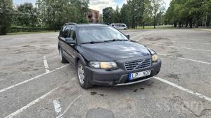 Черный Вольво ХС70 2002 в Рига, объемом двигателя 2.50 л и пробегом 404 тыс. км за 2000 €, фото  на AUTOMOTO.COM.LV