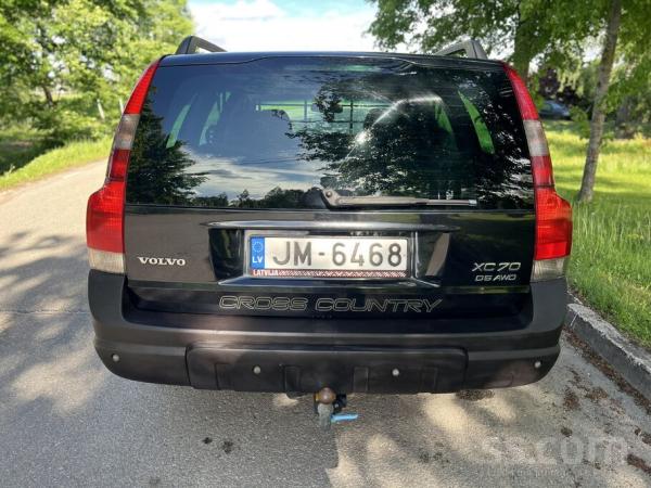 Melns Volvo XC70 2003 Rēzekne, ar dzinēja tilpumu 2.40 L un nobraukumu 432 tūkst. km par 2750 €, foto 7 vietnē AUTOMOTO.COM.LV