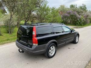 Melns Volvo XC70 2003 Balvi, ar dzinēja tilpumu 2.40 L un nobraukumu 354 tūkst. km par 2850 €, foto 6 vietnē AUTOMOTO.COM.LV