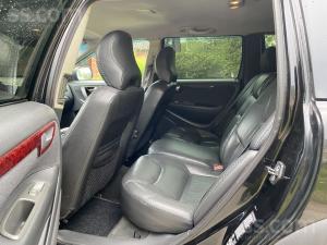 Melns Volvo XC70 2003 Balvi, ar dzinēja tilpumu 2.40 L un nobraukumu 354 tūkst. km par 2850 €, foto 19 vietnē AUTOMOTO.COM.LV