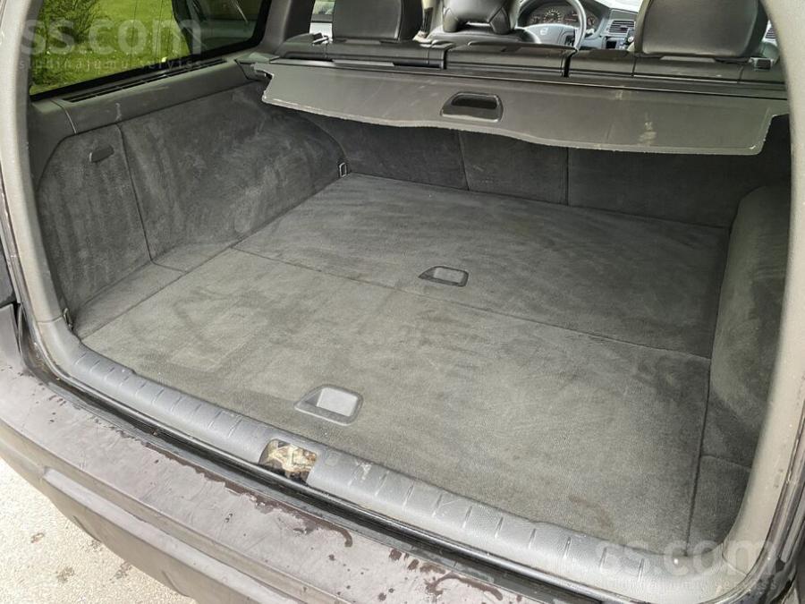 Melns Volvo XC70 2003 Balvi, ar dzinēja tilpumu 2.40 L un nobraukumu 354 tūkst. km par 2850 €, foto 20 vietnē AUTOMOTO.COM.LV