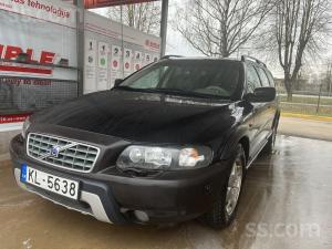 Черный Вольво ХС70 2003 в Огре, объемом двигателя 2.50 л и пробегом 323 тыс. км за 4200 €, фото  на AUTOMOTO.COM.LV