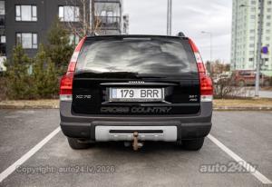 Melns Volvo XC70 2004 Tallina, ar dzinēja tilpumu 2.50 L un nobraukumu 342 tūkst. km par 2998 €, foto 6 vietnē AUTOMOTO.COM.LV