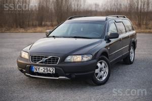 Черный Вольво ХС70 2004 в Резекне, объемом двигателя 2.40 л и пробегом 390 тыс. км за 2250 €, фото  на AUTOMOTO.COM.LV