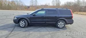 Black Volvo XC70 2004 in Rezekne, with an engine capacity of 2.40 L and mileage of 390 thousand km for 2250 €, photo 3 on AUTOMOTO.COM.LV