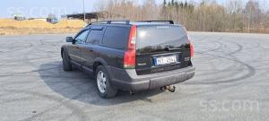 Black Volvo XC70 2004 in Rezekne, with an engine capacity of 2.40 L and mileage of 390 thousand km for 2250 €, photo 4 on AUTOMOTO.COM.LV