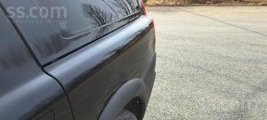 Black Volvo XC70 2004 in Rezekne, with an engine capacity of 2.40 L and mileage of 390 thousand km for 2250 €, photo 9 on AUTOMOTO.COM.LV