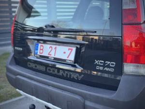 Черный Вольво ХС70 2004 в Елгава, объемом двигателя 2.40 л и пробегом 360 тыс. км за 4500 €, фото 11 на AUTOMOTO.COM.LV