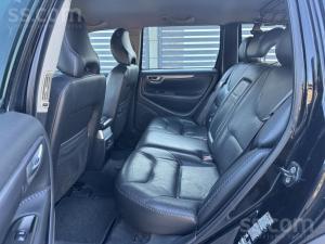 Melns Volvo XC70 2004 Jelgava, ar dzinēja tilpumu 2.40 L un nobraukumu 360 tūkst. km par 4200 €, foto 13 vietnē AUTOMOTO.COM.LV