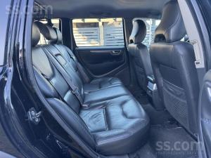Melns Volvo XC70 2004 Jelgava, ar dzinēja tilpumu 2.40 L un nobraukumu 360 tūkst. km par 4200 €, foto 14 vietnē AUTOMOTO.COM.LV