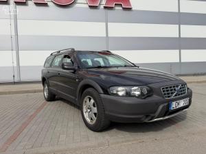 Melns Volvo XC70 2004 Šilutė, ar dzinēja tilpumu 2.40 L un nobraukumu 43 tūkst. km par 2000 €, foto 8 vietnē AUTOMOTO.COM.LV