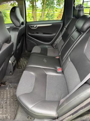 Melns Volvo XC70 2004 Šilutė, ar dzinēja tilpumu 2.40 L un nobraukumu 43 tūkst. km par 2000 €, foto 12 vietnē AUTOMOTO.COM.LV