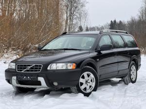 Melns Volvo XC70 2005 Rīga, ar dzinēja tilpumu 2.40 L un nobraukumu 335 tūkst. km par 4950 €, foto 3 vietnē AUTOMOTO.COM.LV
