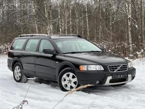 Melns Volvo XC70 2005 Rīga, ar dzinēja tilpumu 2.40 L un nobraukumu 335 tūkst. km par 4950 €, foto 4 vietnē AUTOMOTO.COM.LV