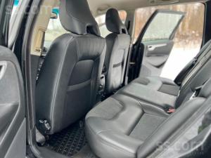 Melns Volvo XC70 2005 Rīga, ar dzinēja tilpumu 2.40 L un nobraukumu 335 tūkst. km par 4950 €, foto 19 vietnē AUTOMOTO.COM.LV