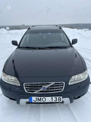 Melns Volvo XC70 2005 Ukmergė, ar dzinēja tilpumu 2.40 L un nobraukumu 390 tūkst. km par 2400 €, foto 2 vietnē AUTOMOTO.COM.LV