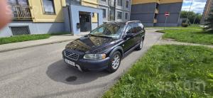 Melns Volvo XC70 2005 Rīga, ar dzinēja tilpumu 2.40 L un nobraukumu 438 tūkst. km par 2150 €, foto  vietnē AUTOMOTO.COM.LV