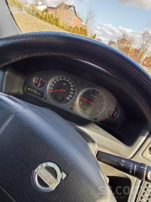 Melns Volvo XC70 2005 Saldus, ar dzinēja tilpumu 2.40 L un nobraukumu 455 tūkst. km par 1800 €, foto 13 vietnē AUTOMOTO.COM.LV