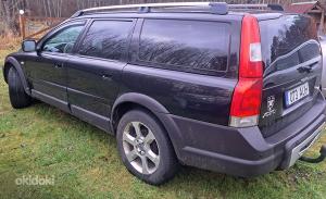 Melns Volvo XC70 2005 Hāpsalu, ar dzinēja tilpumu 0.00 L un nobraukumu 399 tūkst. km par 2200 €, foto 4 vietnē AUTOMOTO.COM.LV