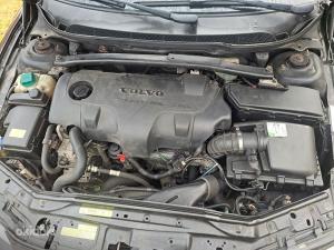 Melns Volvo XC70 2005 Hāpsalu, ar dzinēja tilpumu 0.00 L un nobraukumu 399 tūkst. km par 2200 €, foto 5 vietnē AUTOMOTO.COM.LV