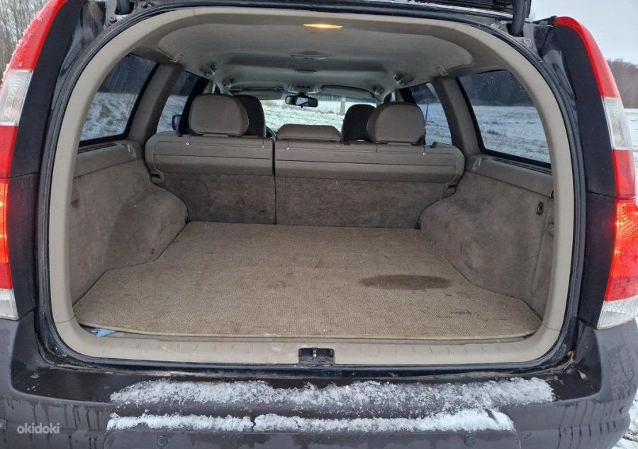 Melns Volvo XC70 2005 Hāpsalu, ar dzinēja tilpumu 0.00 L un nobraukumu 399 tūkst. km par 2200 €, foto 17 vietnē AUTOMOTO.COM.LV