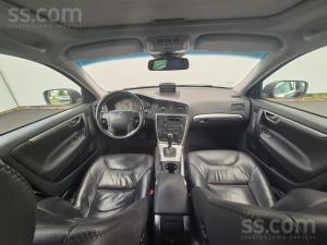 Melns Volvo XC70 2006 Rīga, ar dzinēja tilpumu 2.40 L un nobraukumu 277 tūkst. km par 3690 €, foto 6 vietnē AUTOMOTO.COM.LV