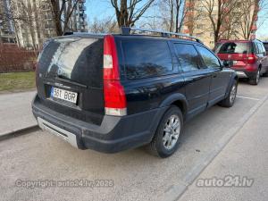 Melns Volvo XC70 2006 Tallina, ar dzinēja tilpumu 2.40 L un nobraukumu 434 tūkst. km par 2490 €, foto 4 vietnē AUTOMOTO.COM.LV
