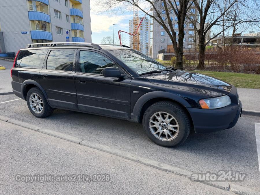 Melns Volvo XC70 2006 Tallina, ar dzinēja tilpumu 2.40 L un nobraukumu 434 tūkst. km par 2490 €, foto 6 vietnē AUTOMOTO.COM.LV