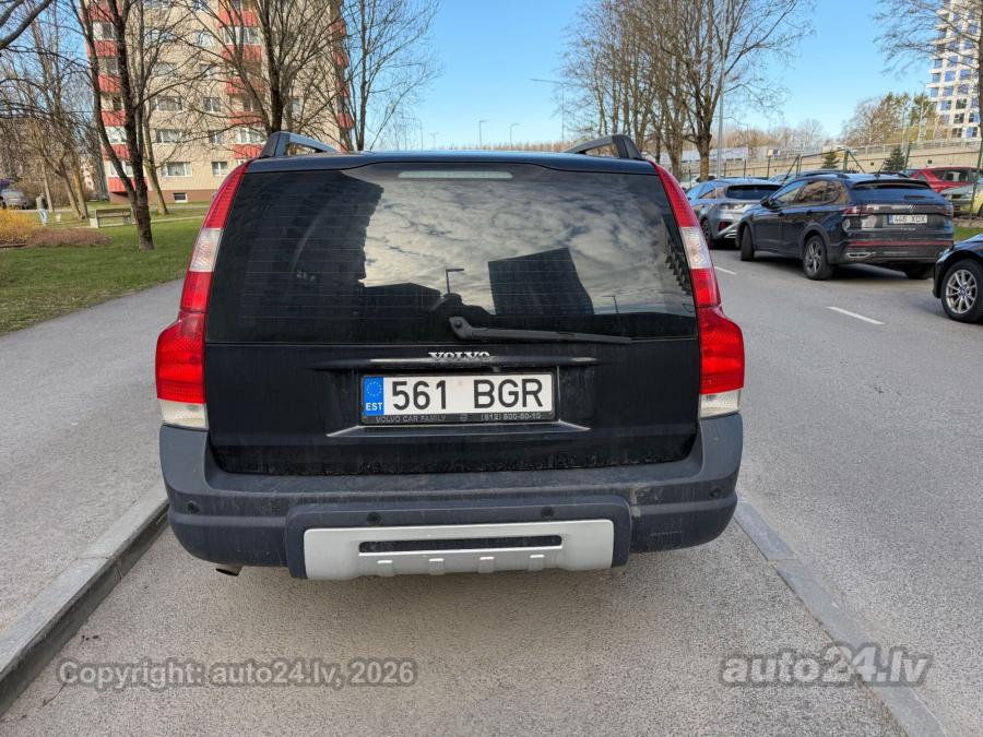 Melns Volvo XC70 2006 Tallina, ar dzinēja tilpumu 2.40 L un nobraukumu 434 tūkst. km par 2490 €, foto 8 vietnē AUTOMOTO.COM.LV