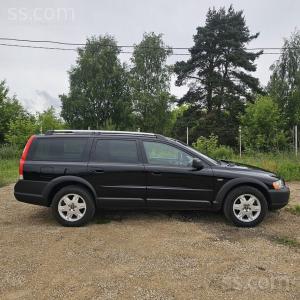 Melns Volvo XC70 2006 Rīga, ar dzinēja tilpumu 2.40 L un nobraukumu 277 tūkst. km par 3990 €, foto 7 vietnē AUTOMOTO.COM.LV