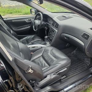 Melns Volvo XC70 2006 Rīga, ar dzinēja tilpumu 2.40 L un nobraukumu 277 tūkst. km par 3990 €, foto 13 vietnē AUTOMOTO.COM.LV