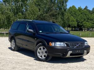 Черный Вольво ХС70 2006 в Рига, объемом двигателя 2.40 л и пробегом 339 тыс. км за 4450 €, фото 4 на AUTOMOTO.COM.LV