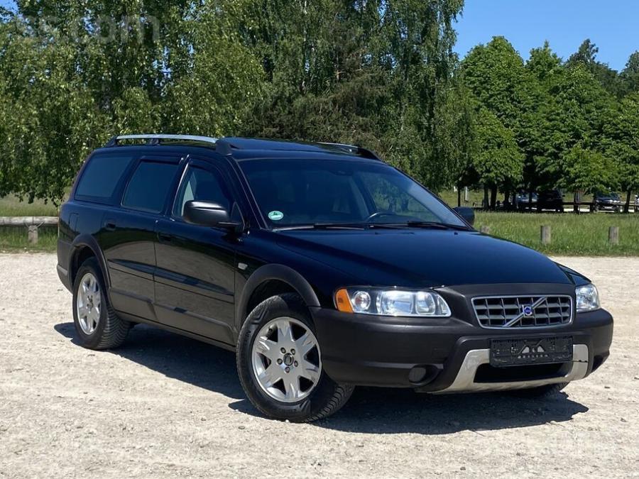 Черный Вольво ХС70 2006 в Рига, объемом двигателя 2.40 л и пробегом 339 тыс. км за 4450 €, фото 4 на AUTOMOTO.COM.LV