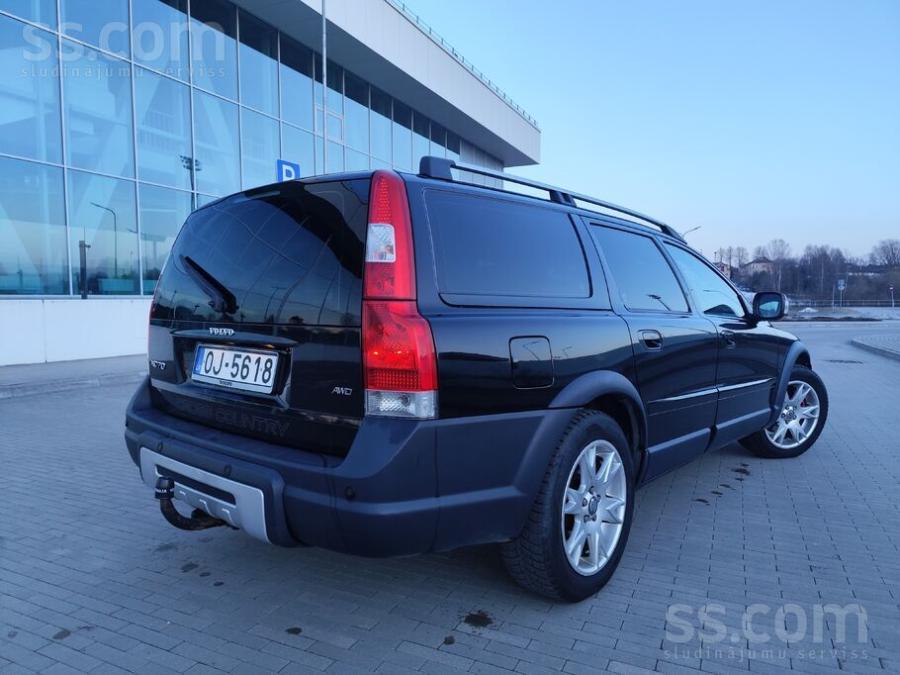 Melns Volvo XC70 2006 Rēzekne, ar dzinēja tilpumu 2.40 L un nobraukumu 0 tūkst. km par 3800 €, foto 6 vietnē AUTOMOTO.COM.LV