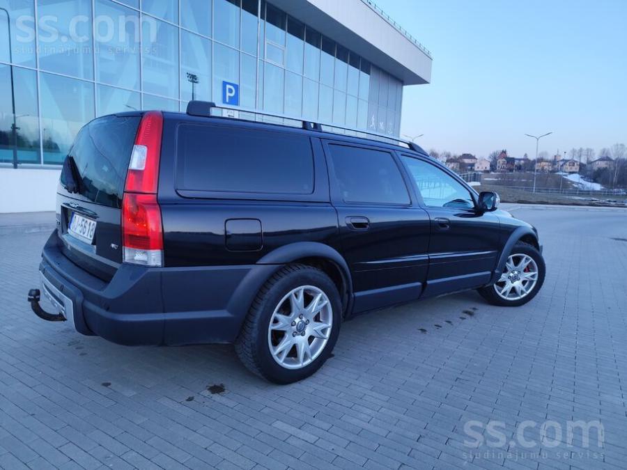 Melns Volvo XC70 2006 Rēzekne, ar dzinēja tilpumu 2.40 L un nobraukumu 0 tūkst. km par 3800 €, foto 8 vietnē AUTOMOTO.COM.LV