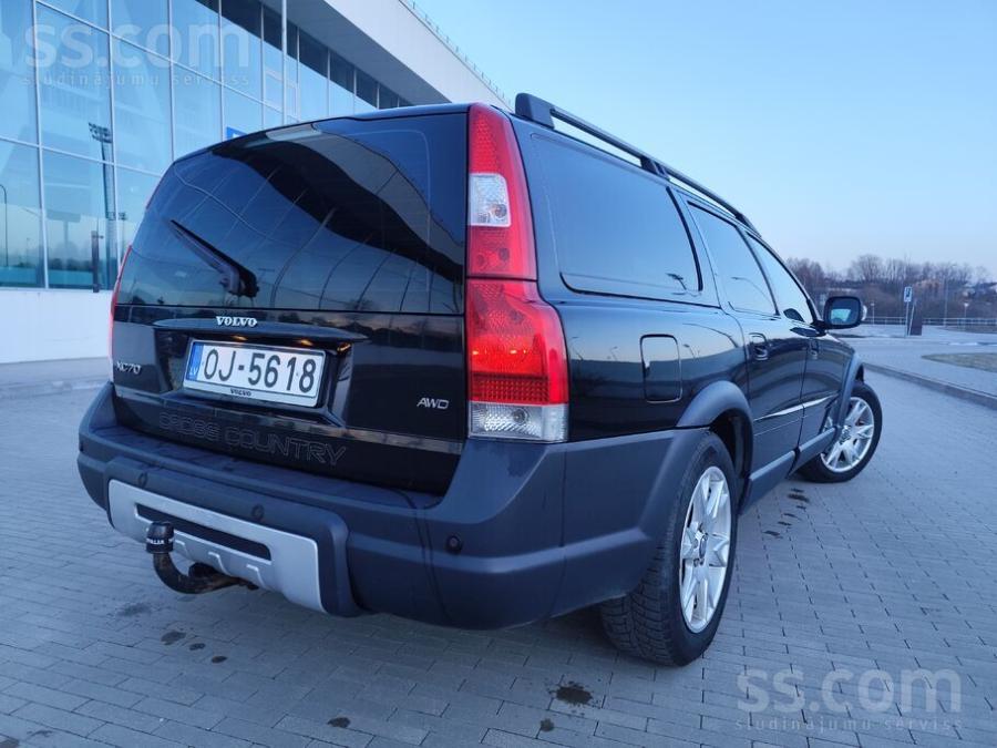 Melns Volvo XC70 2006 Rēzekne, ar dzinēja tilpumu 2.40 L un nobraukumu 0 tūkst. km par 3800 €, foto 11 vietnē AUTOMOTO.COM.LV