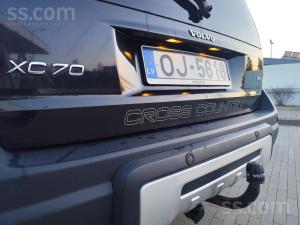 Melns Volvo XC70 2006 Rēzekne, ar dzinēja tilpumu 2.40 L un nobraukumu 0 tūkst. km par 3800 €, foto 20 vietnē AUTOMOTO.COM.LV