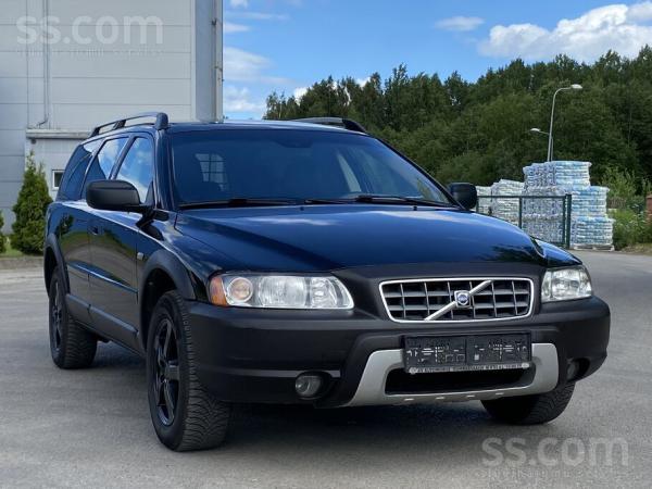 Melns Volvo XC70 2006 Rīga, ar dzinēja tilpumu 2.40 L un nobraukumu 372 tūkst. km par 4690 €, foto 2 vietnē AUTOMOTO.COM.LV