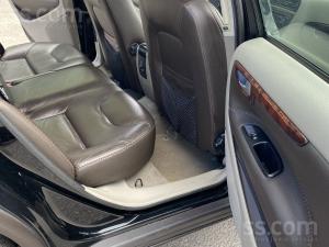 Melns Volvo XC70 2006 Rīga, ar dzinēja tilpumu 2.40 L un nobraukumu 372 tūkst. km par 4690 €, foto 15 vietnē AUTOMOTO.COM.LV