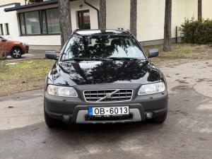 Черный Вольво ХС70 2006 в Рига, объемом двигателя 2.40 л и пробегом 280 тыс. км за 4550 €, фото 8 на AUTOMOTO.COM.LV