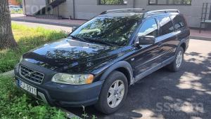 Melns Volvo XC70 2006 Aizkraukle, ar dzinēja tilpumu 2.40 L un nobraukumu 398 tūkst. km par 4800 €, foto 7 vietnē AUTOMOTO.COM.LV