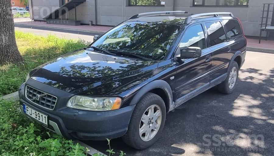 Melns Volvo XC70 2006 Aizkraukle, ar dzinēja tilpumu 2.40 L un nobraukumu 398 tūkst. km par 4800 €, foto 7 vietnē AUTOMOTO.COM.LV