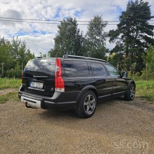 Черный Вольво ХС70 2006 в Рига, объемом двигателя 2.40 л и пробегом 305 тыс. км за 4290 €, фото 13 на AUTOMOTO.COM.LV