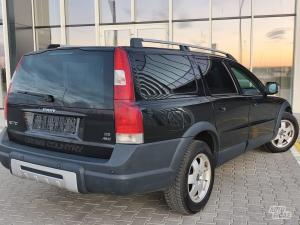 Black Volvo XC70 2006 in Vilnius, with an engine capacity of 2.40 L and mileage of 349 thousand km for 4200 €, photo 8 on AUTOMOTO.COM.LV
