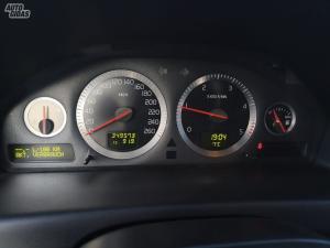 Black Volvo XC70 2006 in Vilnius, with an engine capacity of 2.40 L and mileage of 349 thousand km for 4200 €, photo 21 on AUTOMOTO.COM.LV