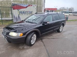 Black Volvo XC70 2007 in Saldus, with an engine capacity of 2.40 L and mileage of 400 thousand km for 3000 €, photo 4 on AUTOMOTO.COM.LV
